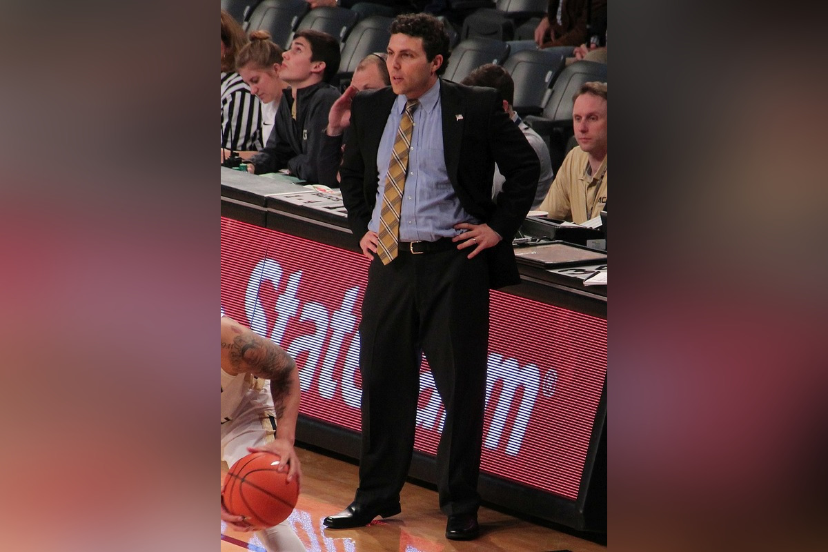 Josh Pastner Set to Take the Reins at UNLV as Men's Basketball Head