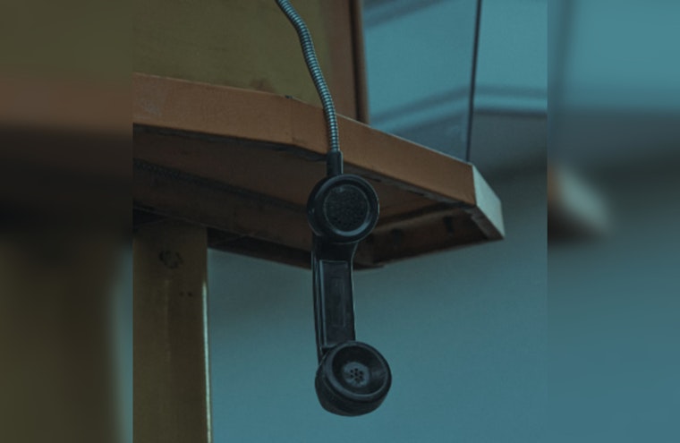 LA Podcaster Evan Lovett Highlights Extended 911 Wait Time Following