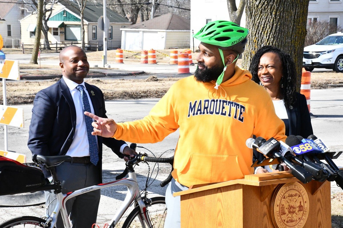 Milwaukee Embraces "Orange Barrel Season" as Infrastructure Projects