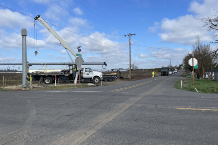 New Four-Way Stop at OR 211 and S Meridian Road Intersection Aims to