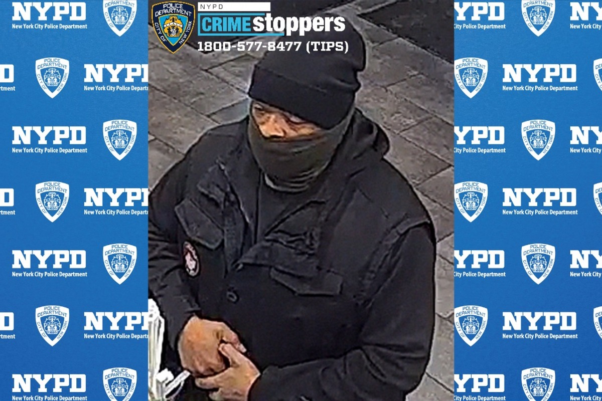 NYPD Ramps Up Search for Armed Robber Targeting Bronx Fast-Food Chains