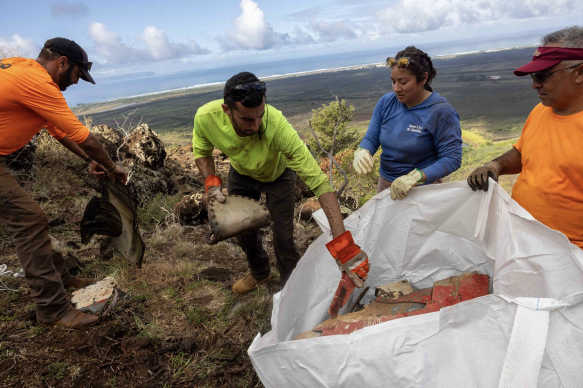 Volunteers Rid Historic Missile Debris From Hawaiian Homeland on