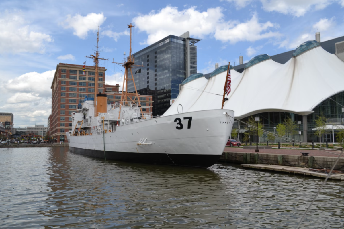 Baltimore's Week Ahead: Sunny Days with Increasing Chance of Showers