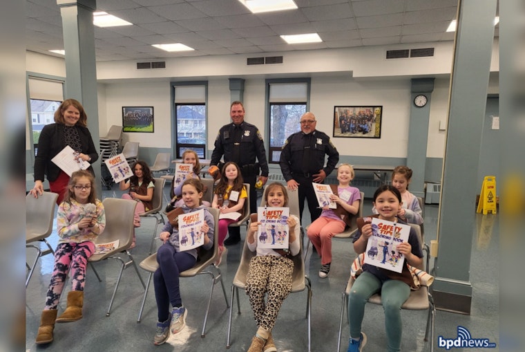 Boston Police Engages Girl Scouts in Civic Dialogue with Station Tour