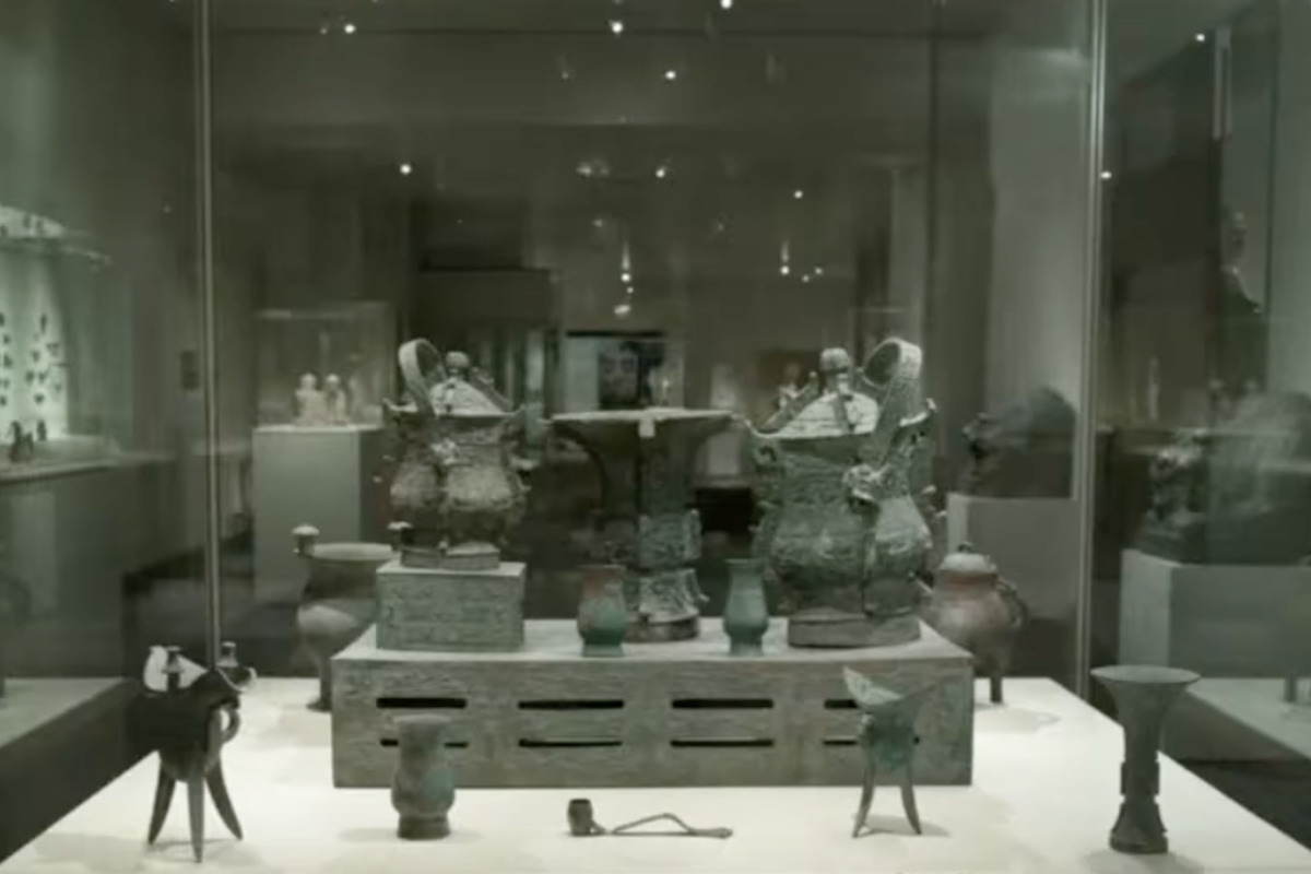 Cornelius Library Hosts Engaging Panel on Chinese Art, Offering