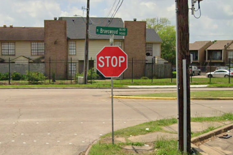 Houston Man Fatally Stabbed in Leg, Girlfriend's Involvement Under