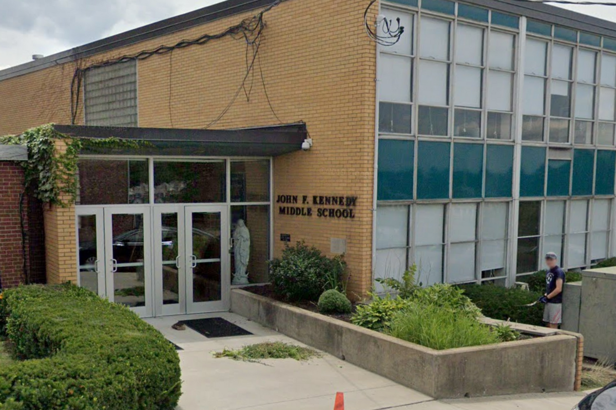 Man Fatally Shot Near Elementary School in Washington County, Police