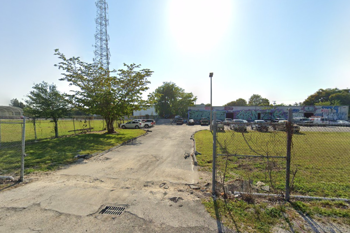 Miami-Dade Celebrates Opening of Quail Roost Station Affordable