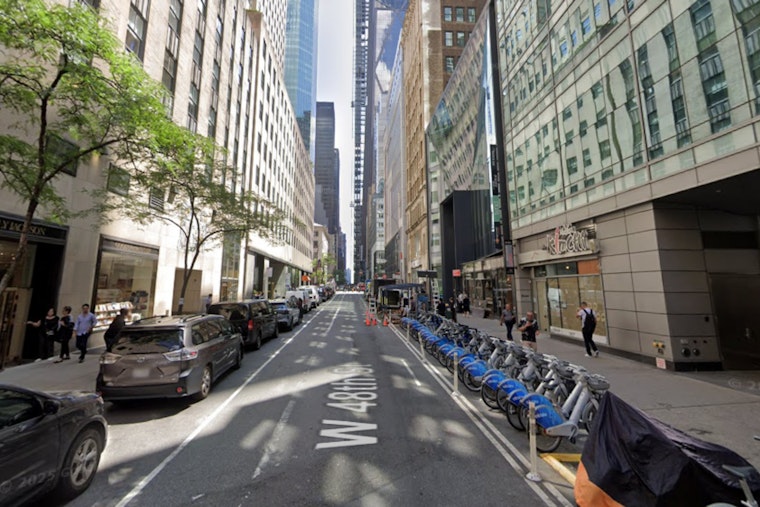 Sam Yoo Spices Up Midtown Manhattan with Golden HOF Gastropub and