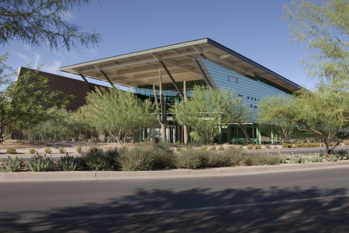 Scottsdale Public Library Celebrates National Library Week with