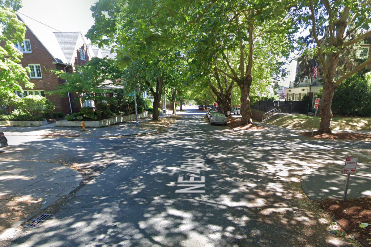 Stray Bullet Strikes Sorority House on UW's Greek Row, Seattle Police