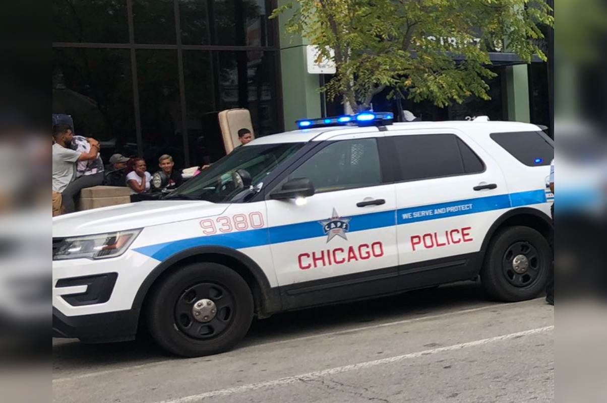 Armed Robbery Suspect Fatally Shot in Confrontation with Police in
