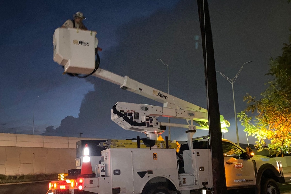 Austin Battles Continued Power Outages Amid Severe Weather, Over 14K