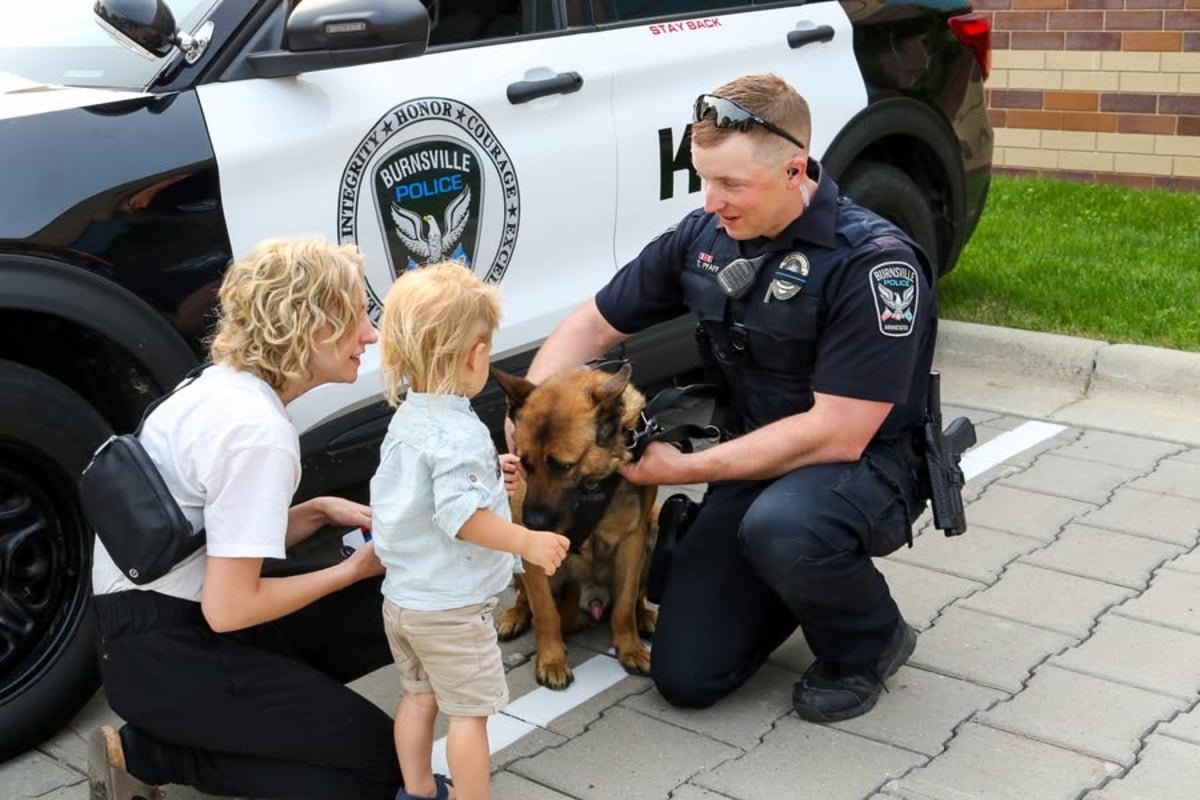 Burnsville Police Department Hosts Open House to Strengthen Community