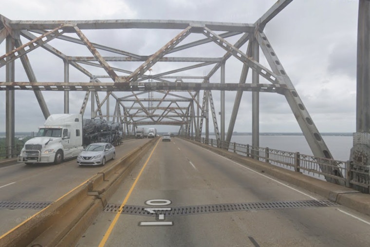 Calcasieu River Bridge Maintenance Prompts I-10 Eastbound Lane Closure