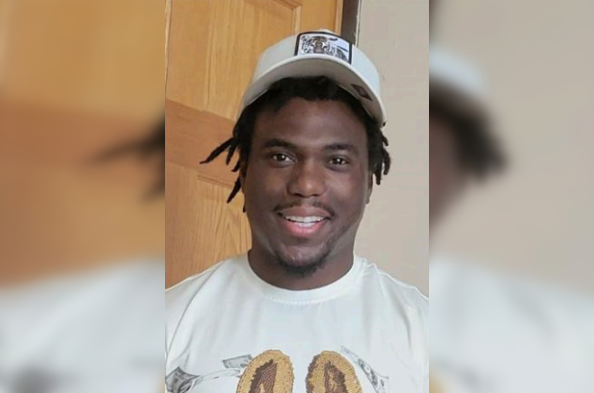 Chicago Police Issue Urgent Missing Person Alert for Jamar Evans, Last