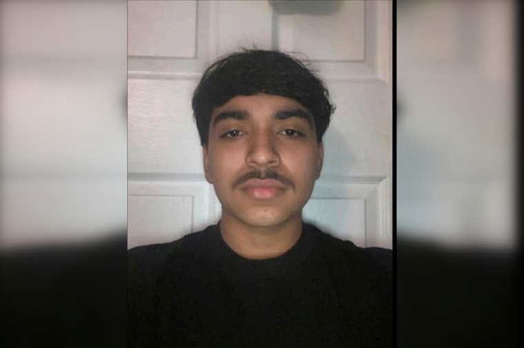 Chicago Police Seek Public's Help to Find Missing Teen Marvin Sanchez