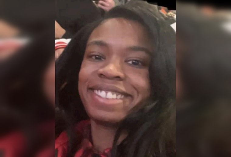 Chicago Police Seek Public's Help in Locating Missing Woman Sana Bell