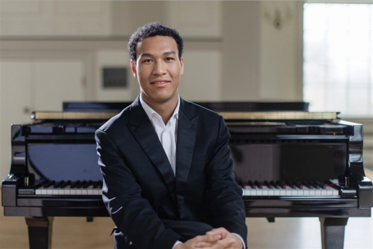 Cliburn Finalist Clayton Stephenson to Grace Levitt Pavilion Stage in