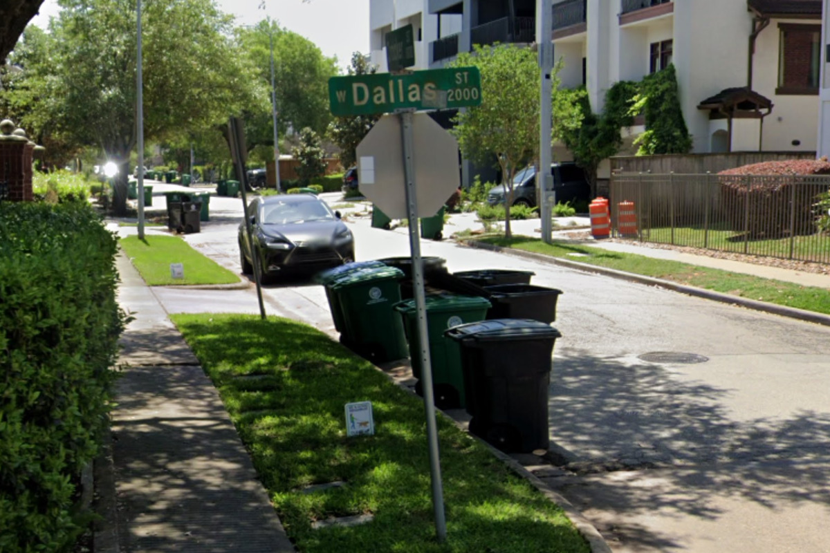 Community Heroes Lift Motorcycle Off Injured Harris County Deputy