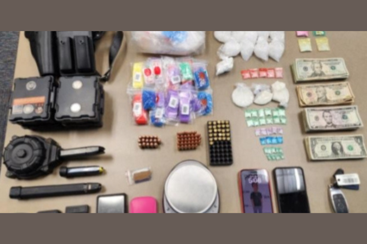 Dallas Police Seize Cocaine Meth And Illicit Pharmaceuticals In