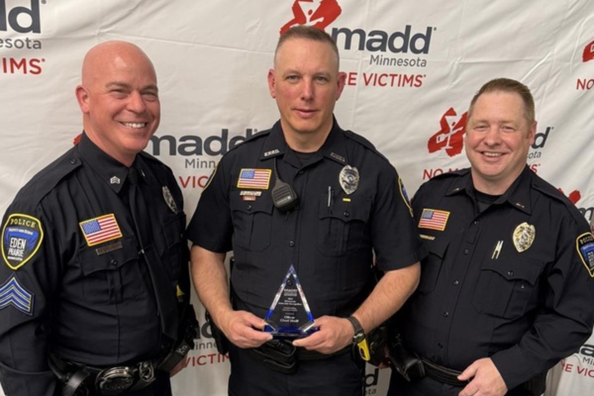 Eden Prairie Officer Chad Streiff Honored with MADD Gold Medallion for