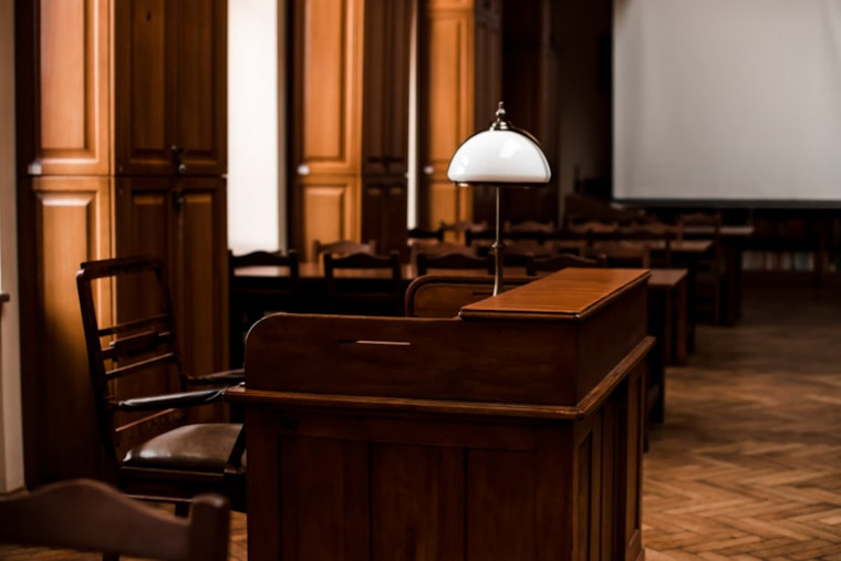 Eight Arrested During Seattle Protest in Court, Clashes at Rally