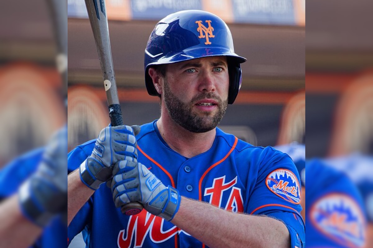 Former MLB Player Darin Ruf Sues Cincinnati Reds Over Career-Ending