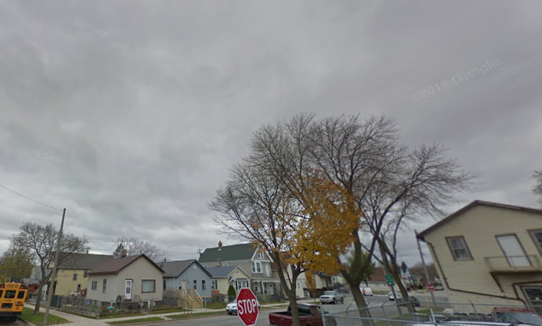 Gray Skies and Showers Ahead, Seattle's Weather Forecast Promises