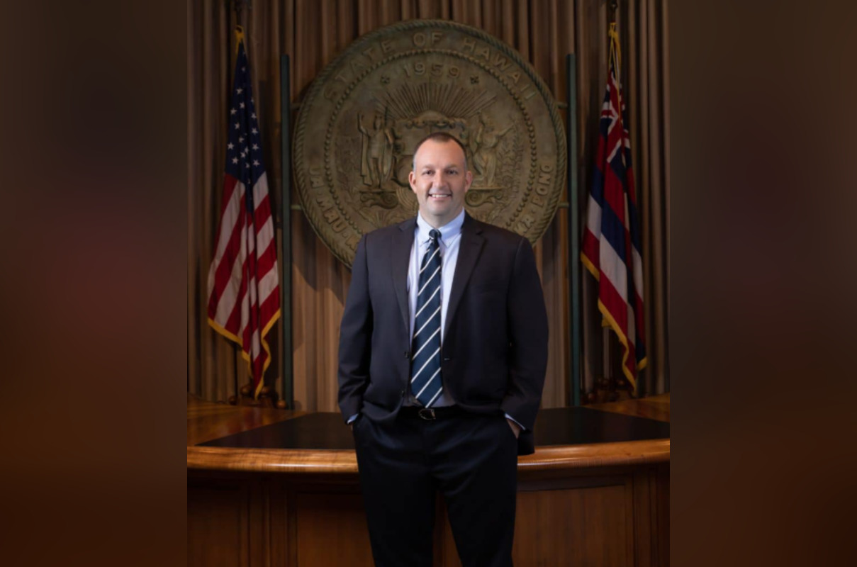 Hawai'i Salutes Dedication of State Workers with Haʻaheo, Pride in