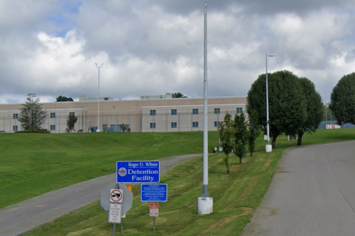 Knoxville Teacher Chad Brooks Charged With Aggravated Statutory Rape