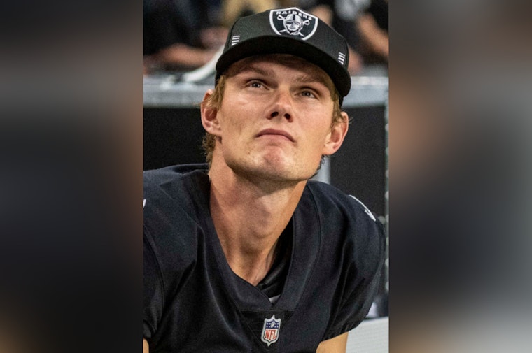 Las Vegas Raiders Secure Future with Pro Bowlers AJ Cole and Daniel