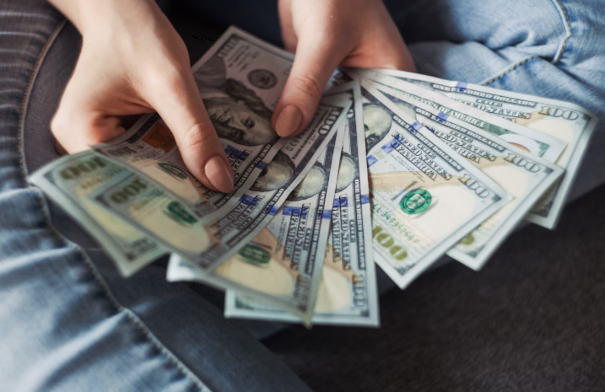 Los Angeles City Council Votes on Progressive $30 Minimum Wage Hike