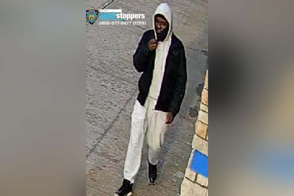 NYPD Seeks Public's Help in Brooklyn Robbery Case, Offers $3,500