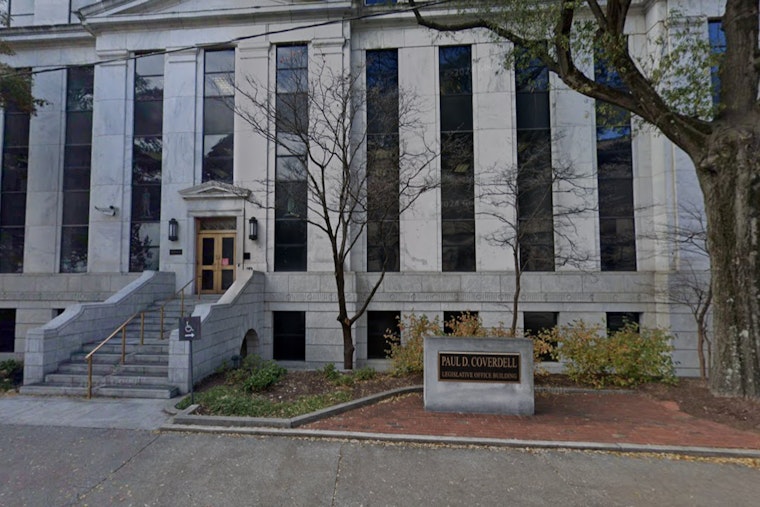 Senator RaShaun Kemp's Literacy Bill Signed into Law, Aims to