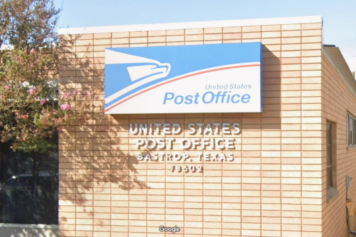 Bastrop Honors Local Hero: Post Office Renamed for Decorated Army