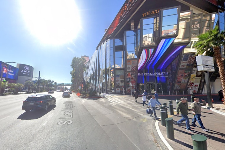 Fireworks Spark Tree Fire on South Las Vegas Boulevard, Swift Action