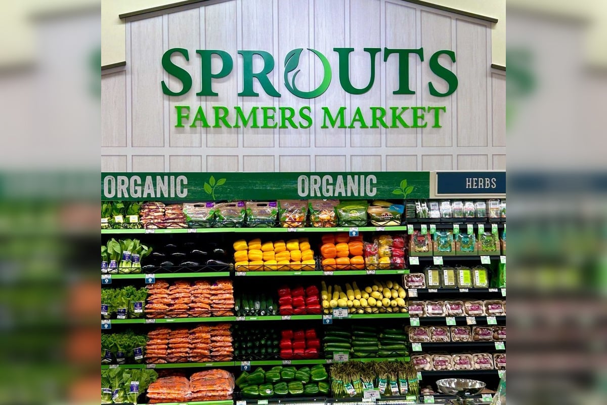 Fountain Hills Welcomes Sprouts Farmers Market: New Specialty Grocery