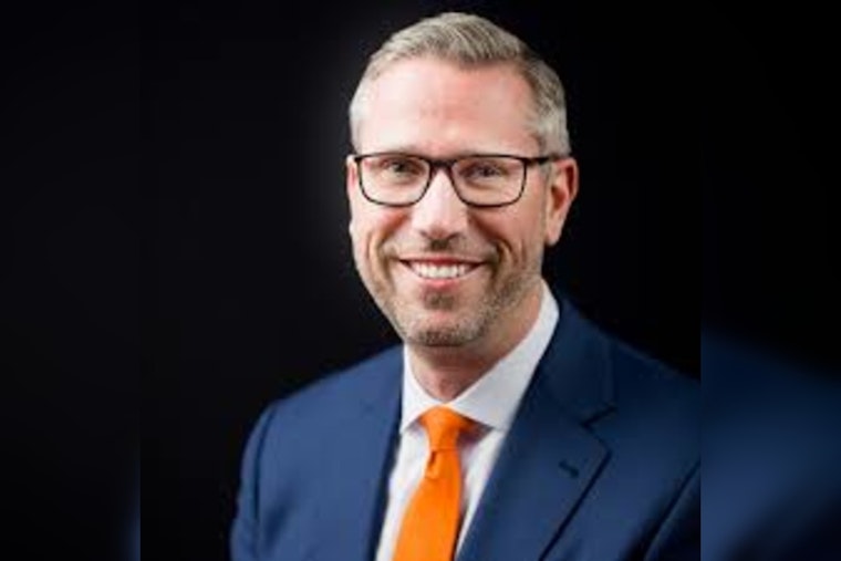 Illinois Treasurer Michael Frerichs Achieves $5 Billion Earnings