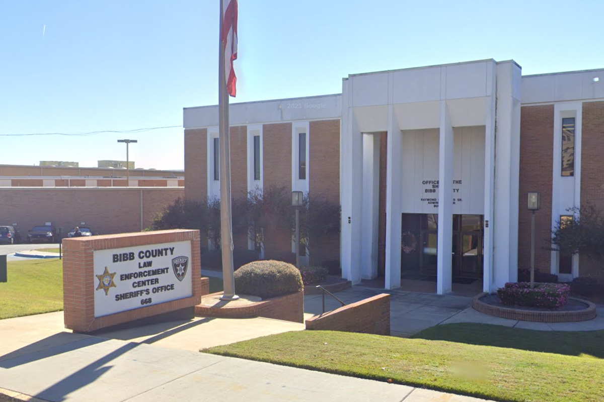 Inmate Killed and Four Injured in Bibb County Jail Confrontation as