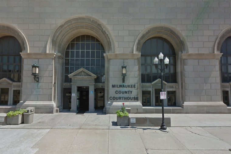 Key Evidence and Competing Narratives Unfold in Milwaukee's Maxwell