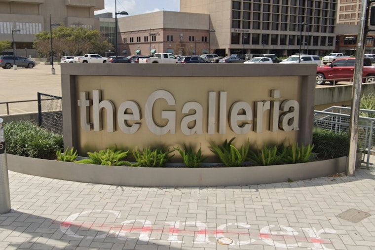 Man Accused of Galleria Mall Shooting in Houston Gets $200K Bond, Must
