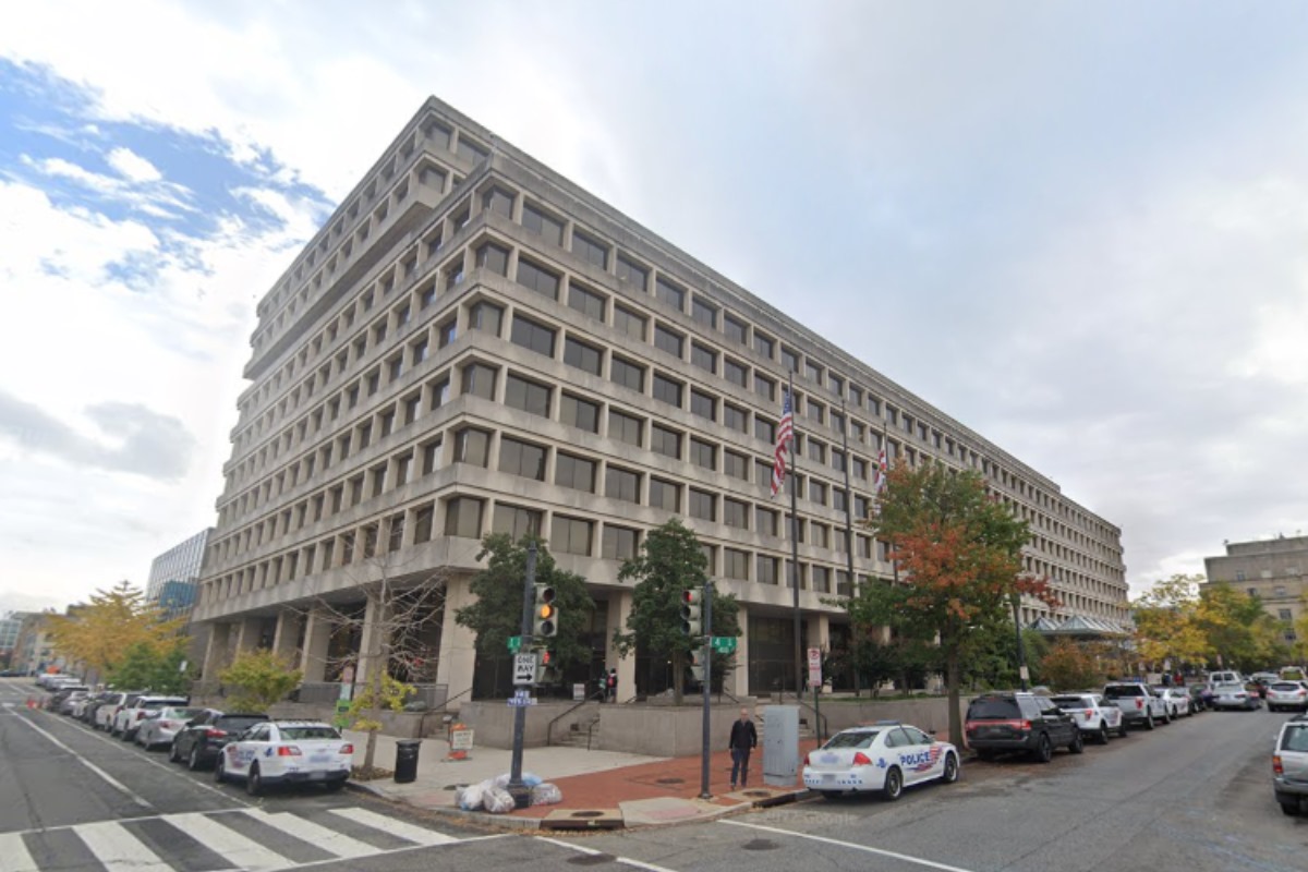 MPD Officer Injured During Theft Incident, Suspect Charged with