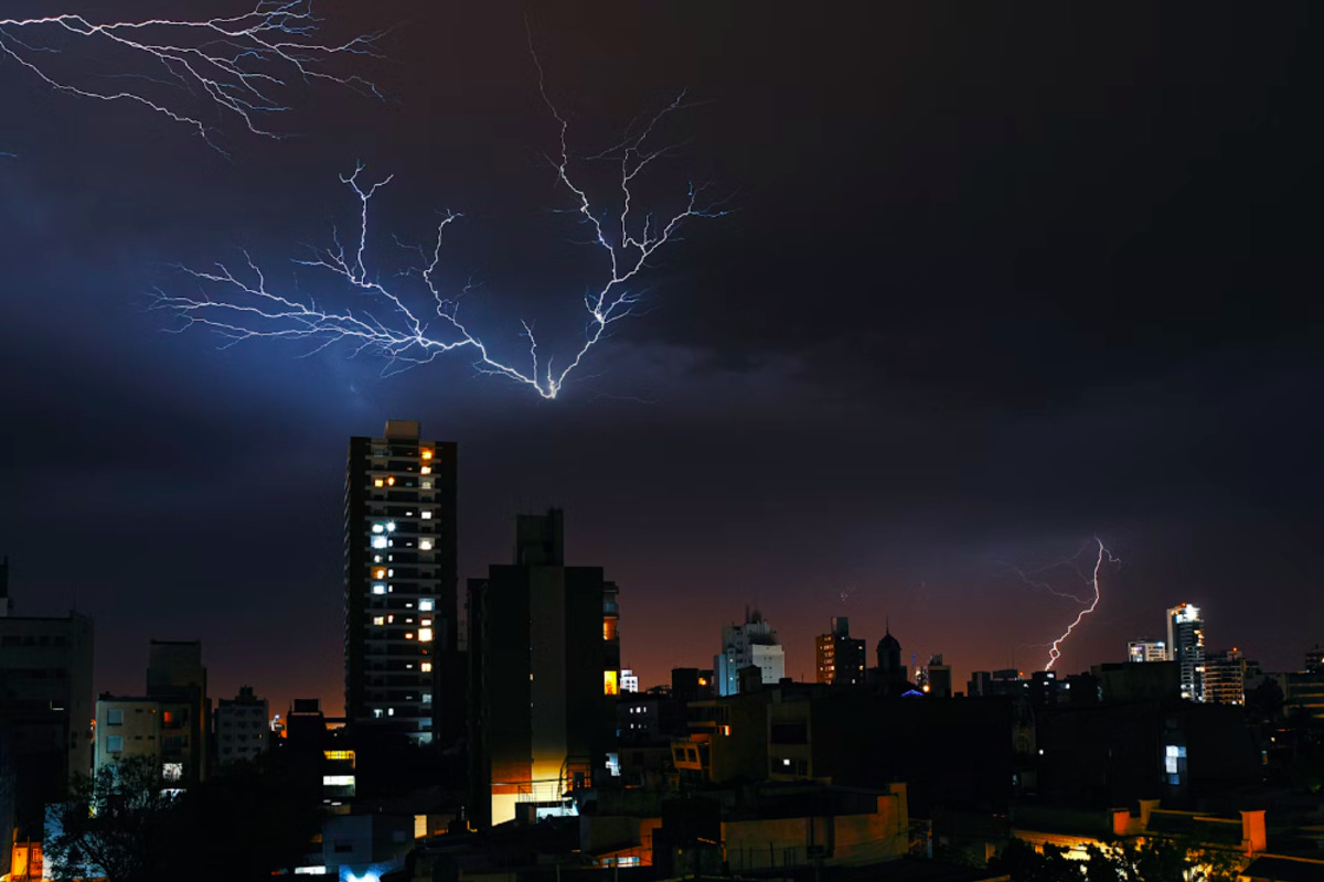 New Orleans Braces for a Week of Showers and Thunderstorms, NWS