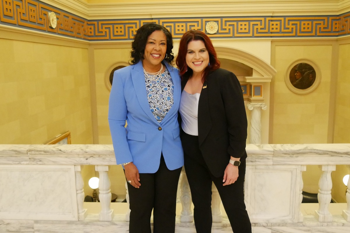 Oklahoma House Welcomes New Democratic Representatives Amanda Clinton