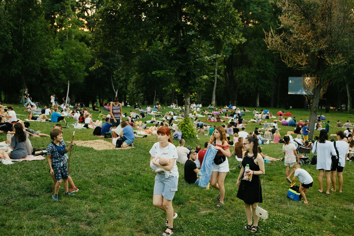 Pasadena Unveils 14th Annual Parks After Dark Program, Free Summer Fun