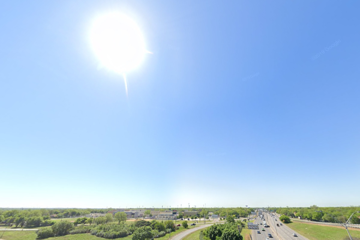 San Antonio Braces for Sizzling Week Ahead with Temperatures Set to