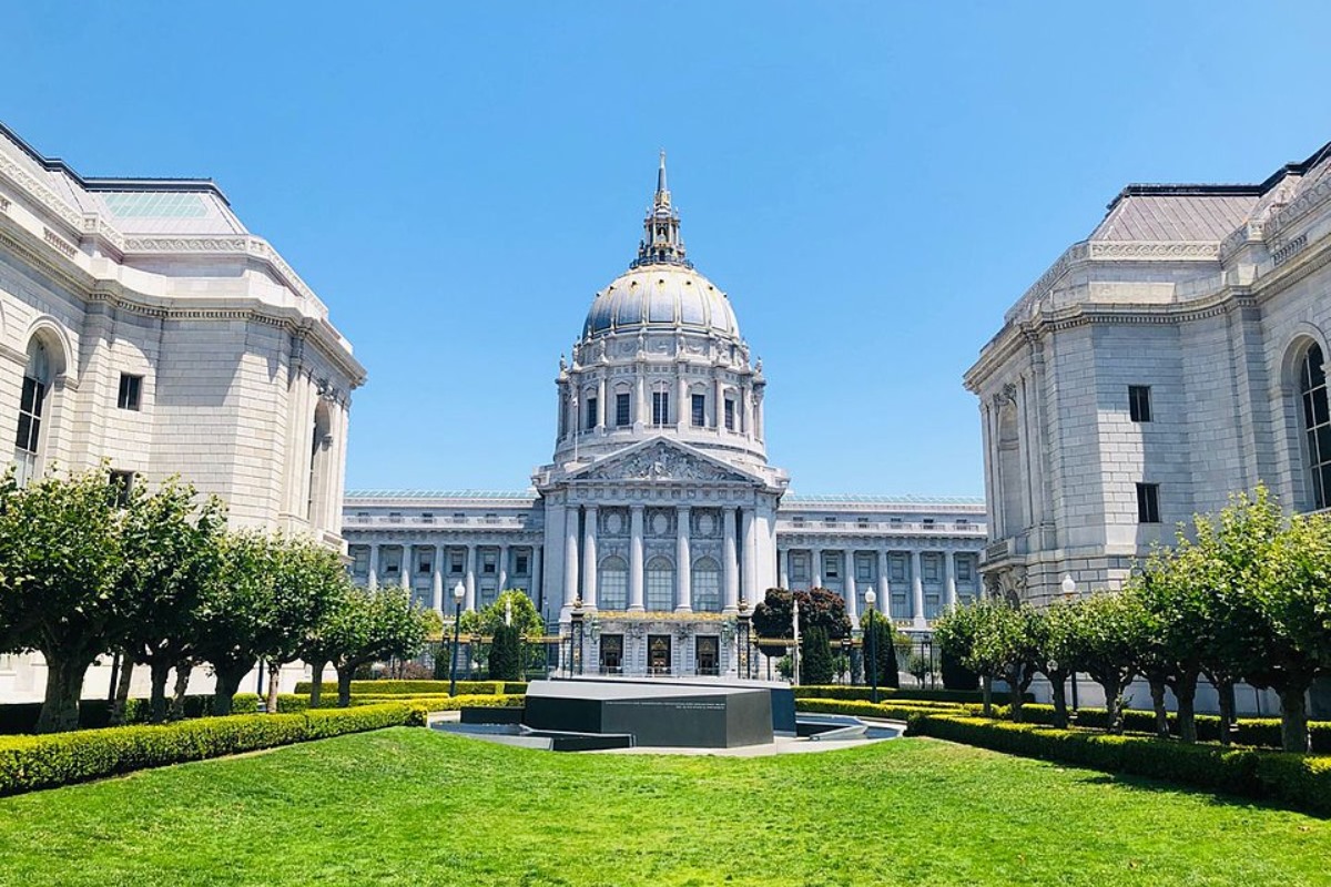 San Francisco Officials Urge Blue Shield to Keep UCSF as In-Network