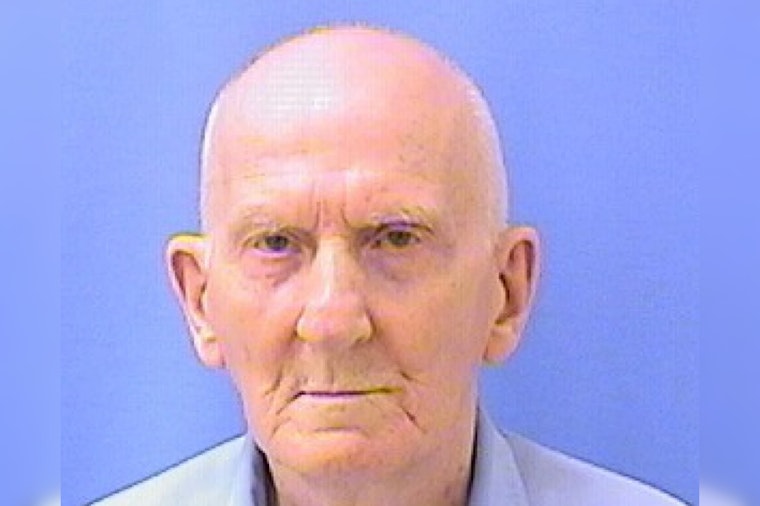 'Starved Rock' Convict Chester Weger Passes Away at 86 Amidst