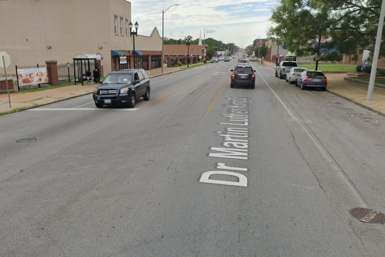 Teen Girl Shot in Hand Amidst Arguing in St. Louis' Wells-Goodfellow